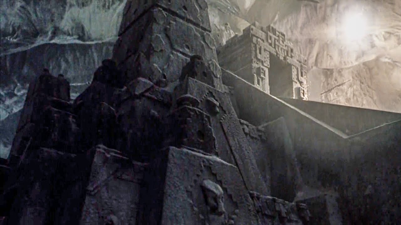 Pyramid City of Antarctica | Alien Vs Predator (2004) Explained In ...