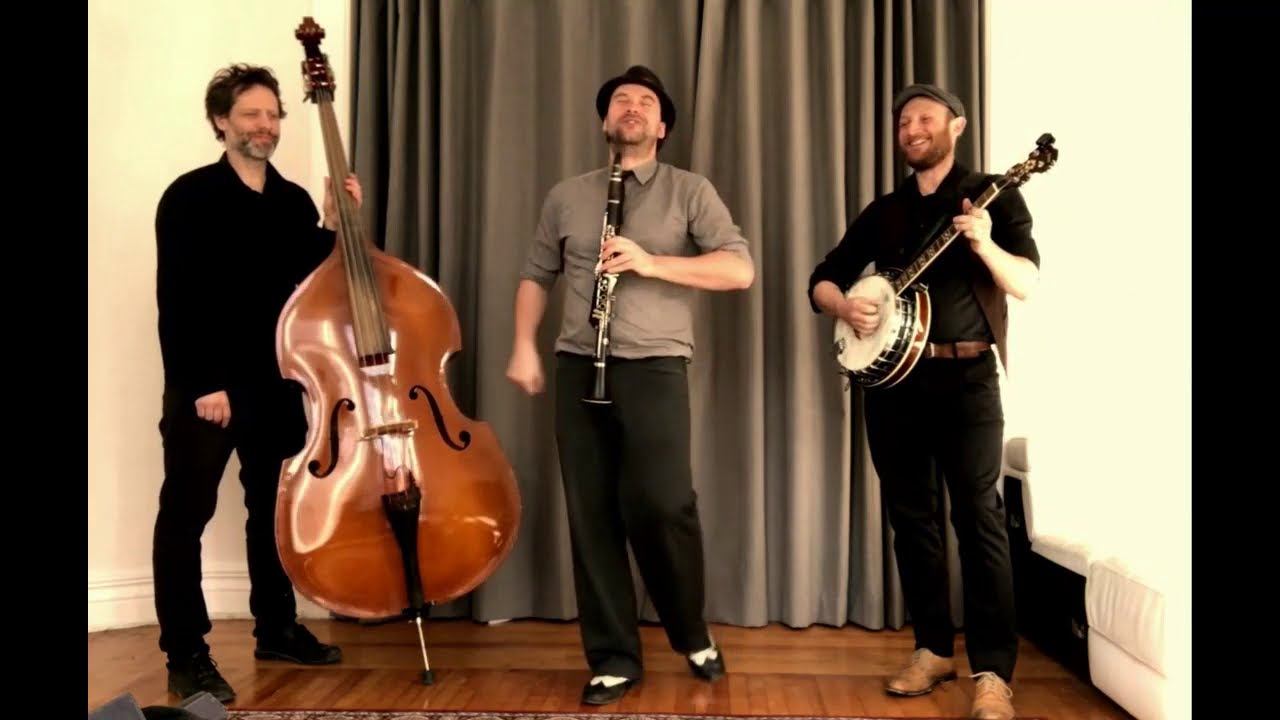 Moment partagé | La SAMS | Session 1- Early-Jazz Band (Montréal) - YouTube