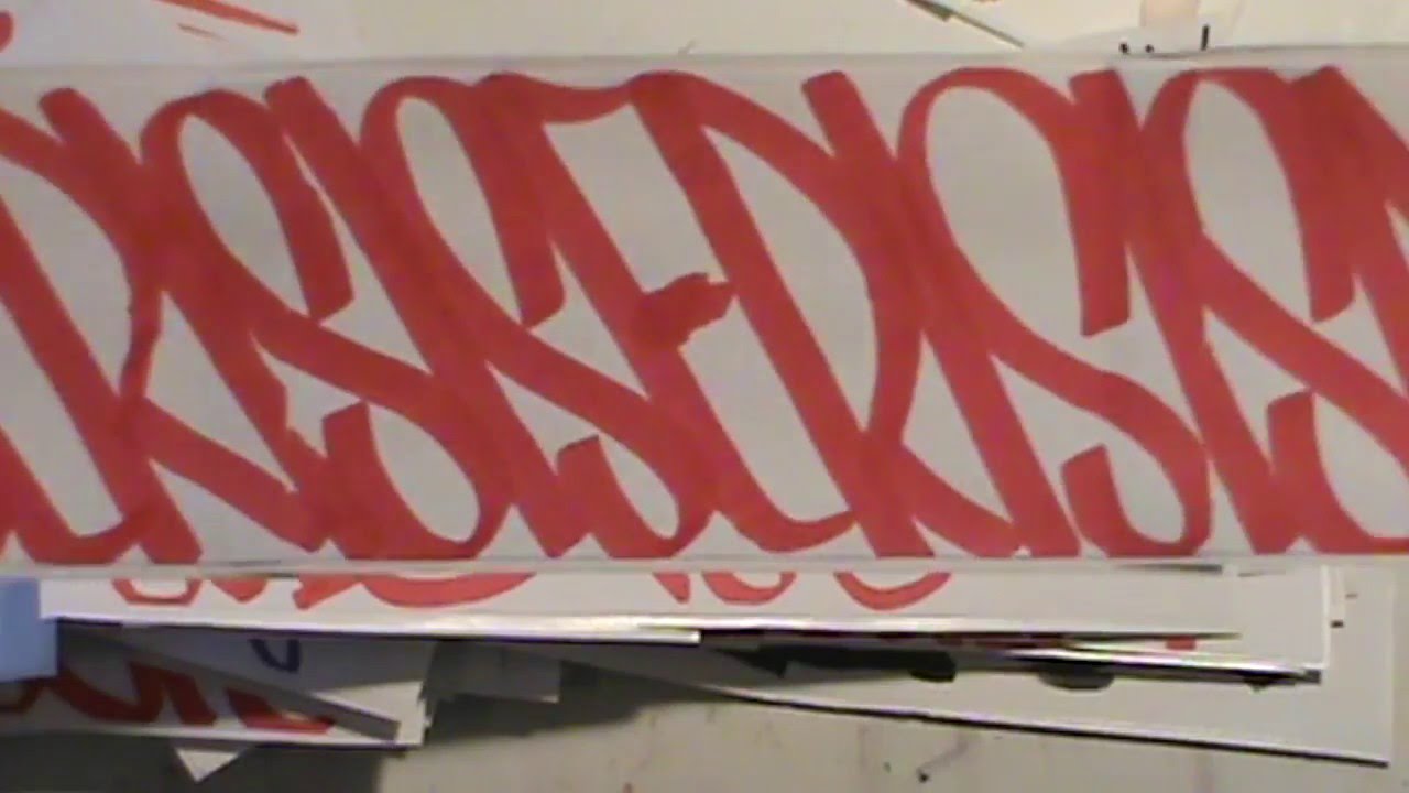 Graffiti Tagging on Slaps - YouTube