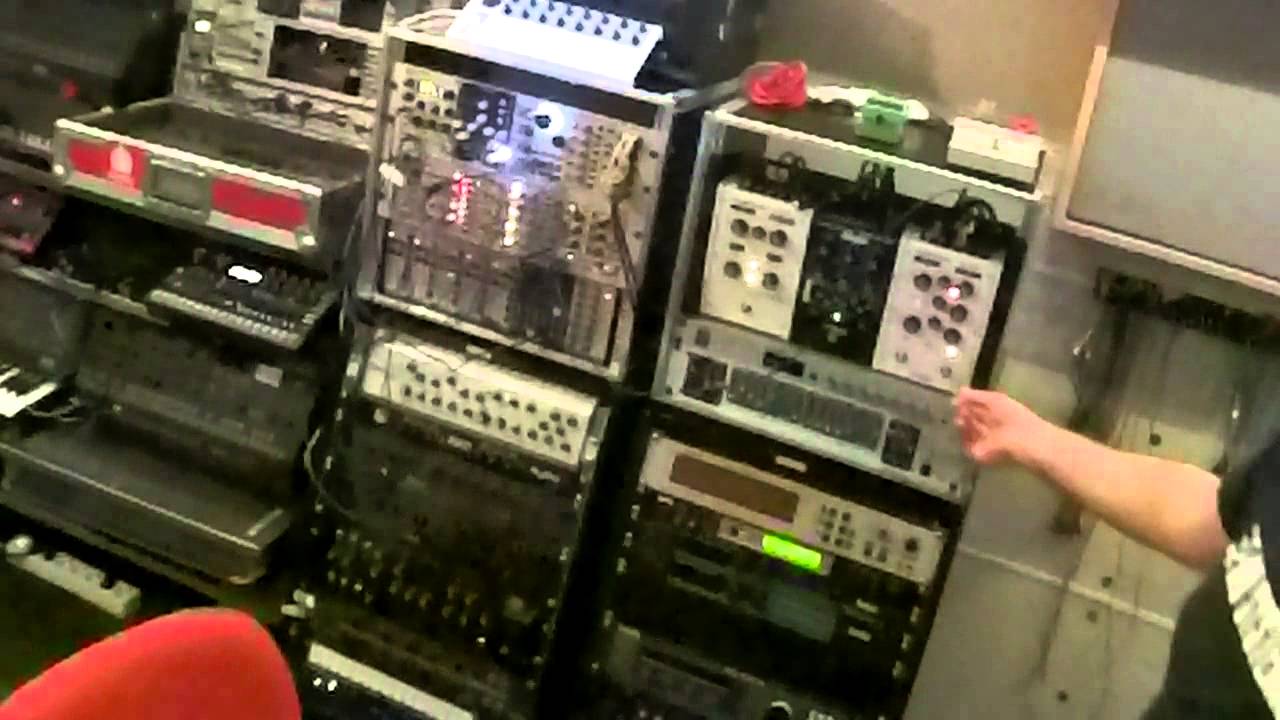 Modular Random Dream Machine - YouTube