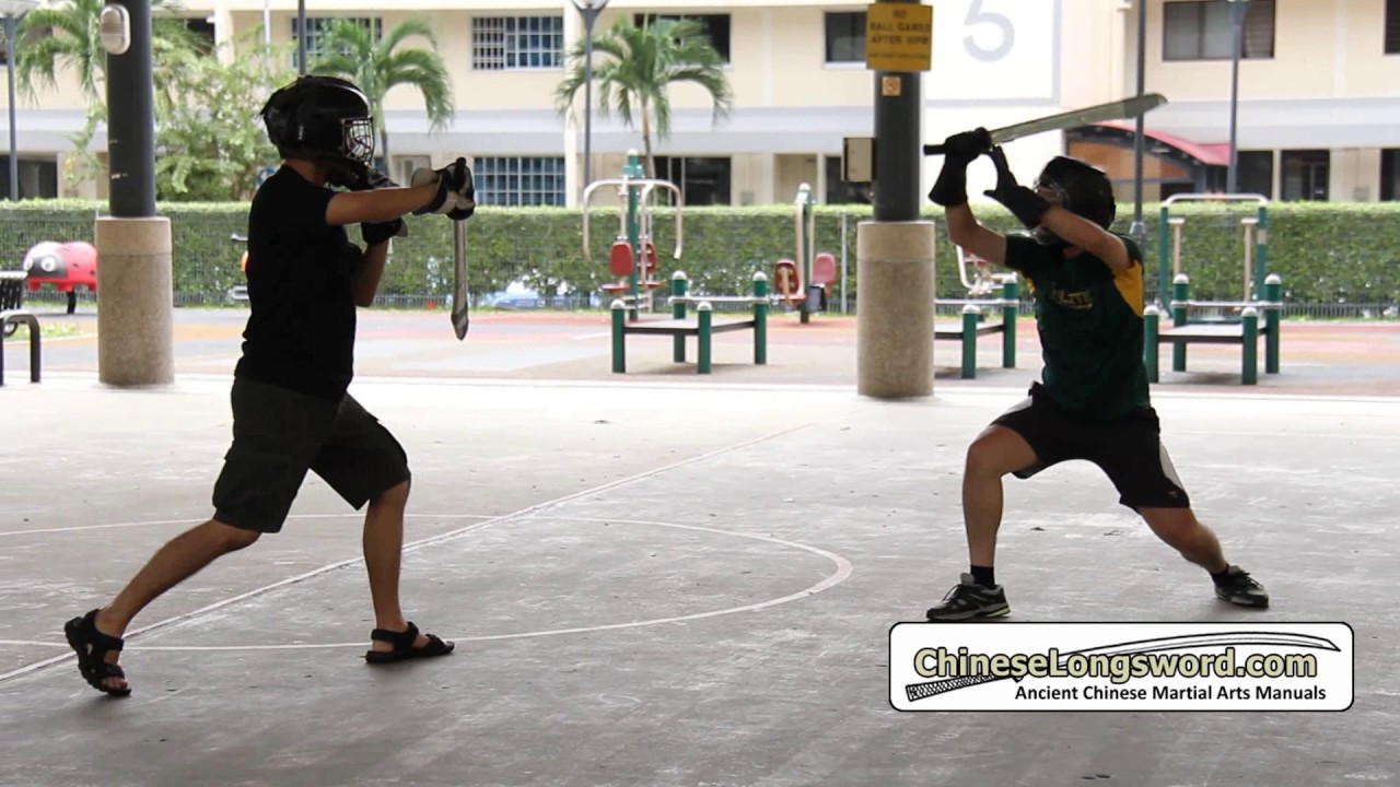 Chinese Dao Saber Broadsword Sparring Fencing Freeplay Match - YouTube