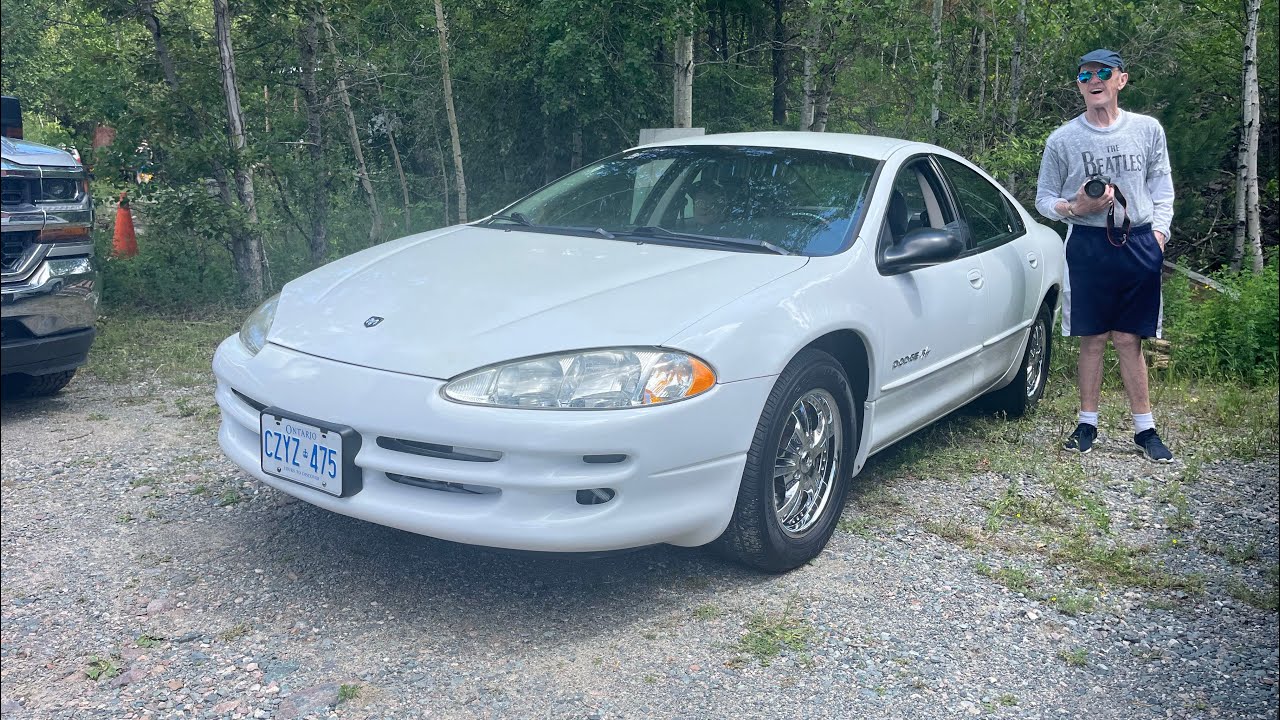 2001 Chrysler Intrepid SE: Start Up, Exterior, Interior & Full Review ...
