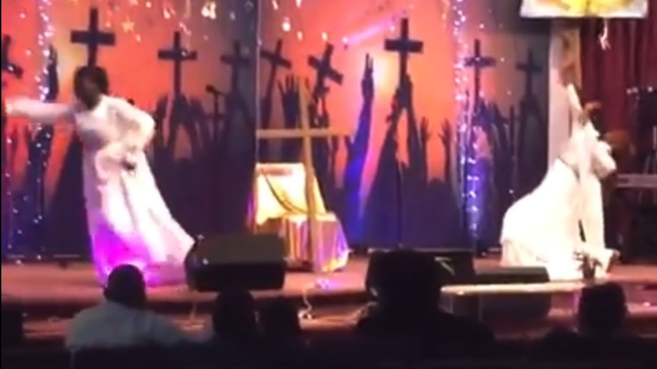 Glory to the Lamb- Geoffrey Golden | Total Praise Dance Ministry - YouTube