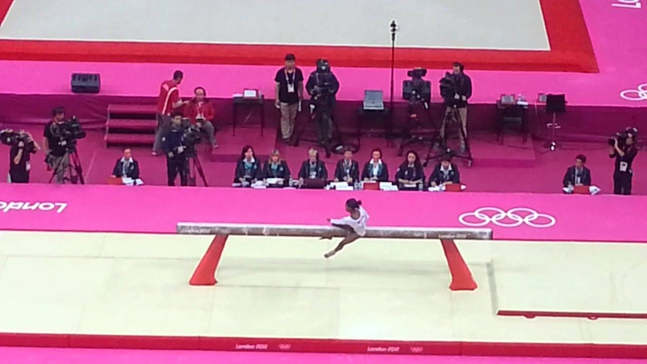 Gabrielle Douglas beam routine - YouTube