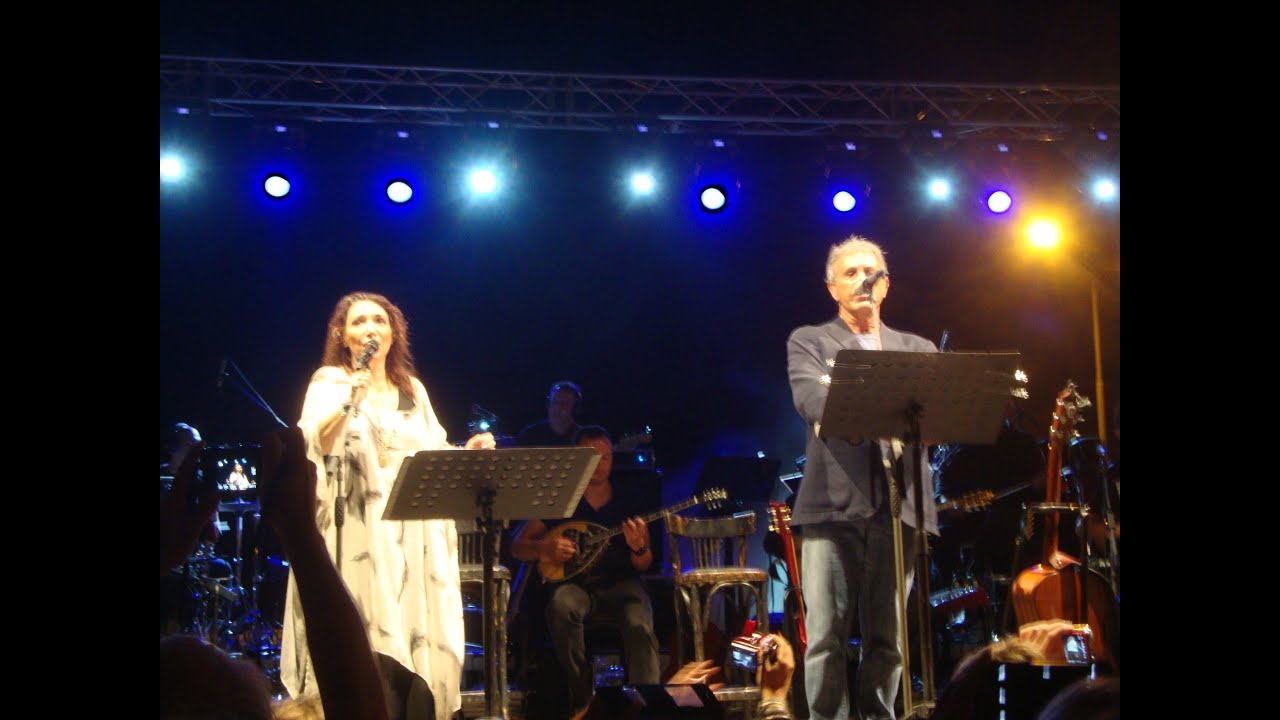 Στα χρονια της υπομονης - Βιταλη, Νταλαρας (Dalaras 2015) - YouTube