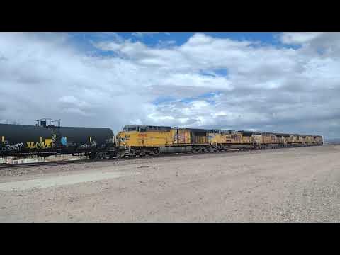 EB UP Manifest Train Feat Rear DPU In Daggett Ca! #bigbossrailfanner - YouTube