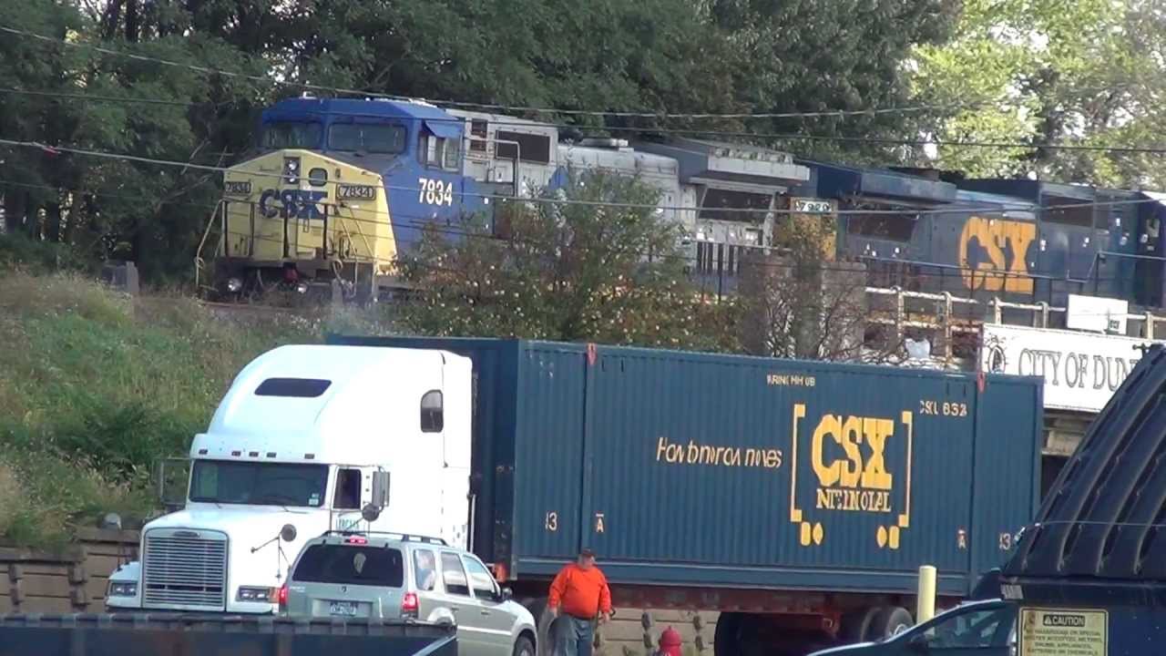 CSX Truck and CSX Engines - YouTube