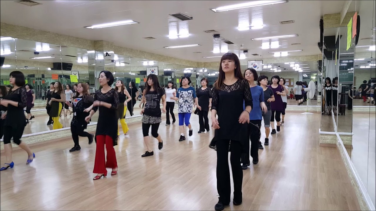 Wandering Hearts Line Dance - YouTube