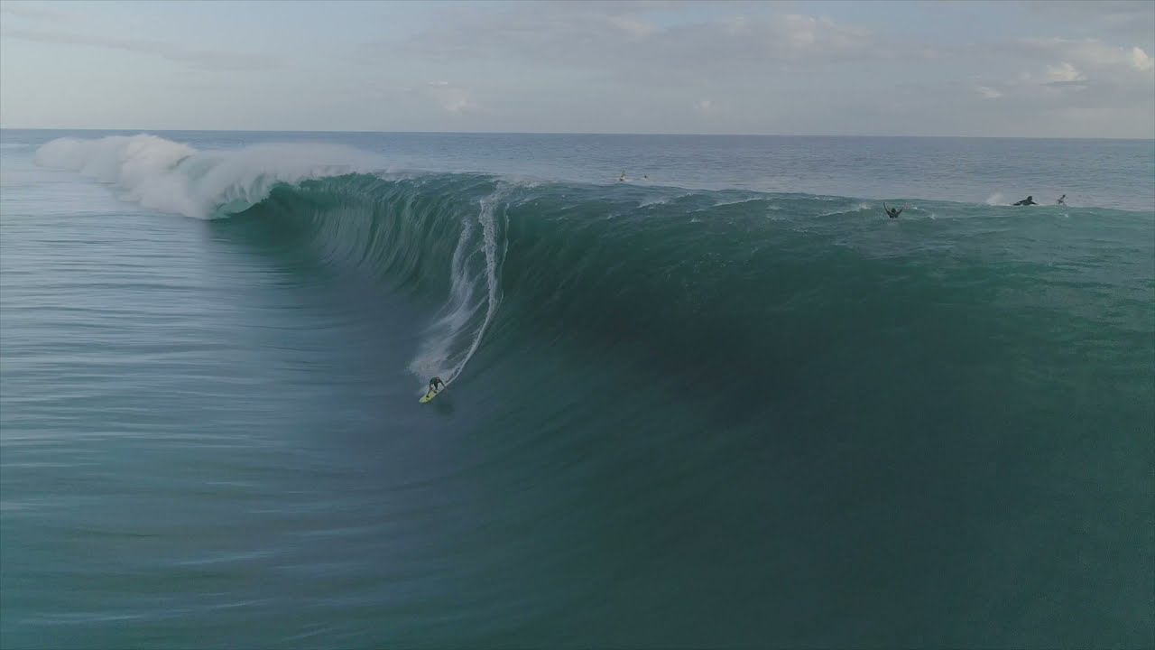 Drone action at Teahupoo August 13th 2021 with Matahi Drollet's biggest ...