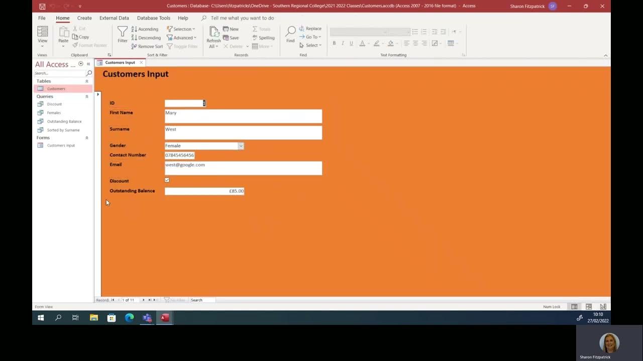 Creating Queries, Forms and Reports on a single table - YouTube