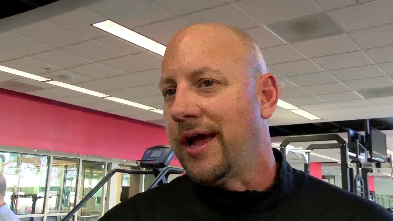 Jeff Traylor Signing Day Interview - YouTube
