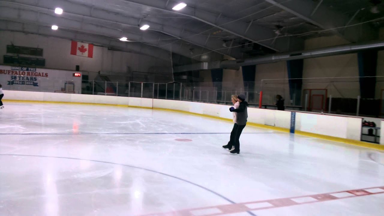 Outside swing rolls, 3 months - YouTube