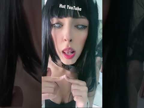 Cosvickye hot tiktok girl