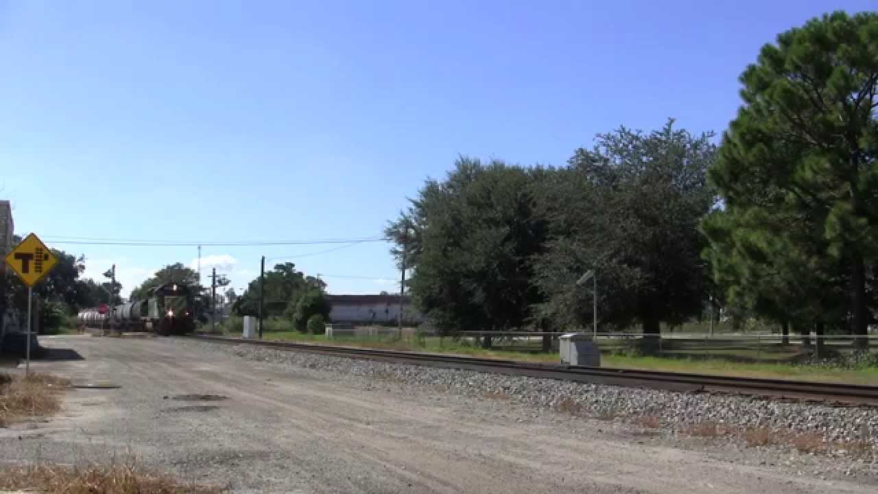 Norfolk Southern G-69 with NS SD40-2 3534-The Green Beast-leading - YouTube