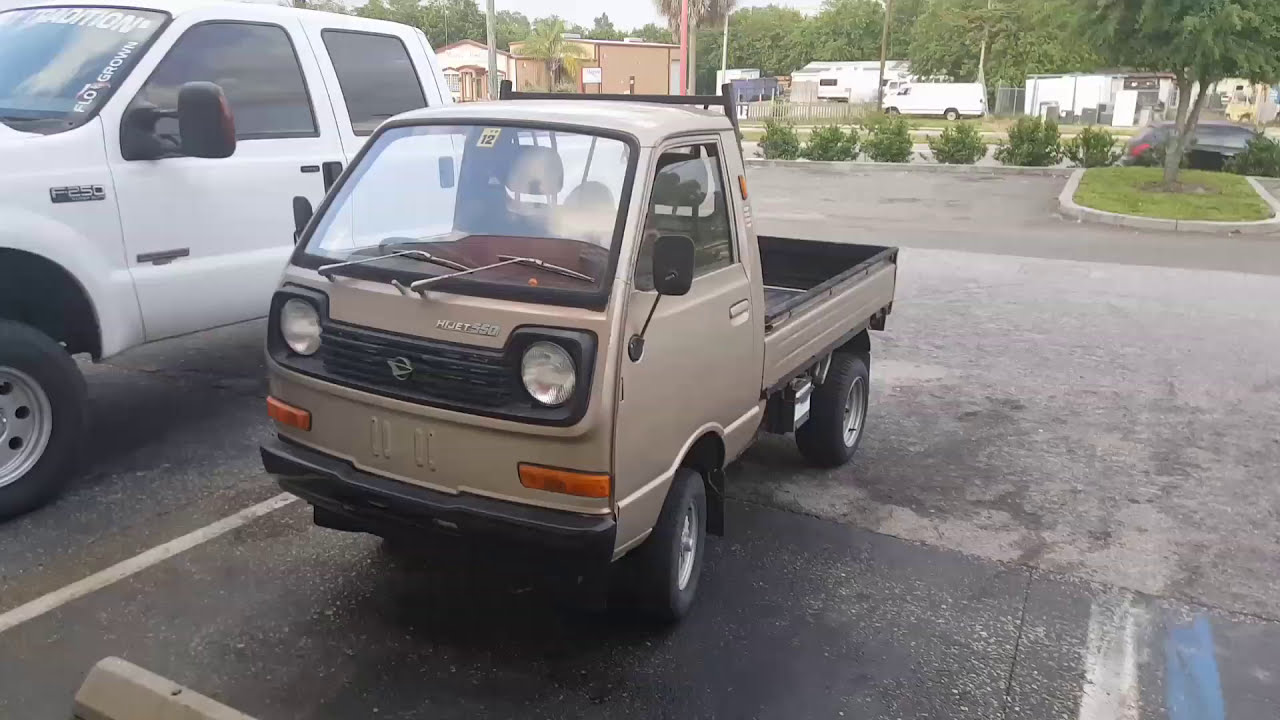 Diahatsu HIJET 550 - Car Spotting - YouTube
