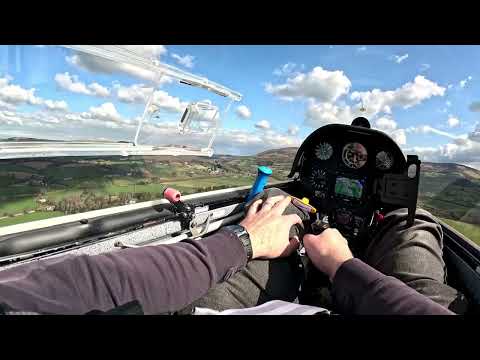 Wing drop on take off - YouTube