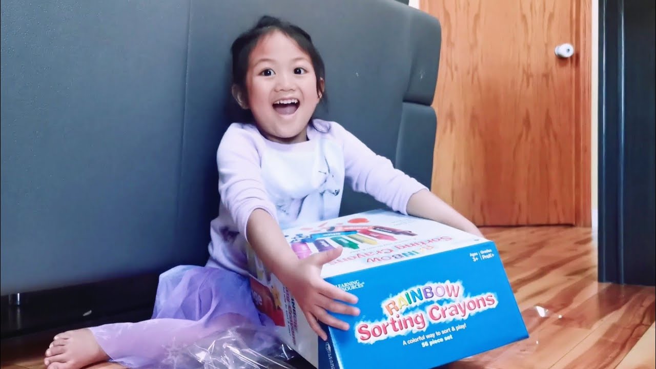 Lyra Learning the Colors | Color Song_Nursery Rhymes | Lyra enjoyed her ...