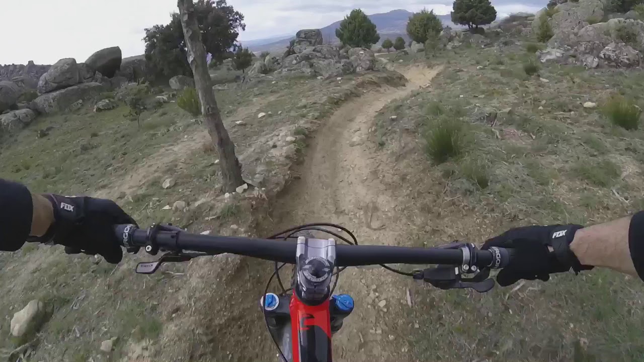 MTBDays | La Cabrera Mountain Bike - YouTube