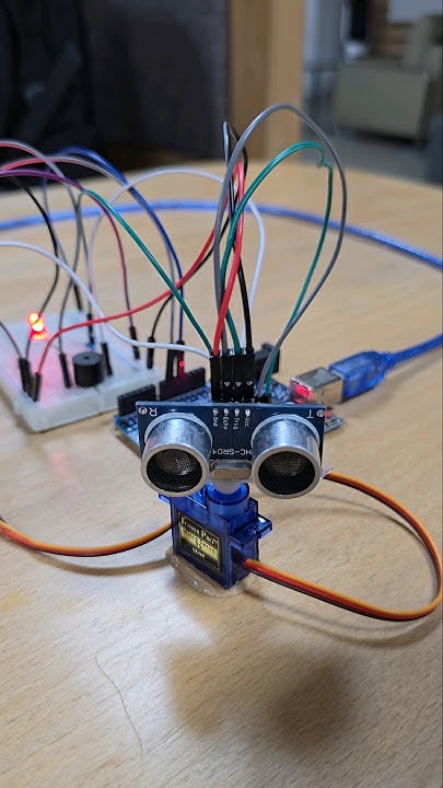 Sonar scanning ausing Arduino Uno - YouTube