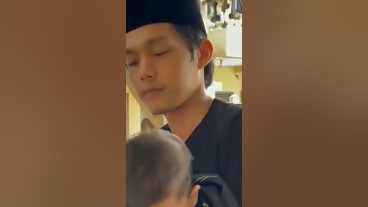 Gus Novel Potong Rambut Youtube
