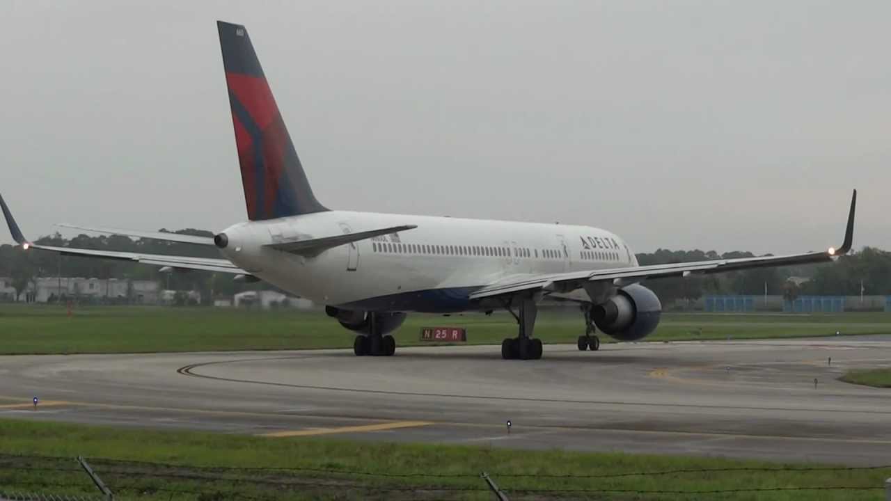 Delta Air Lines- Boeing 757-200 Winglets Taking off from Daytona Beach ...