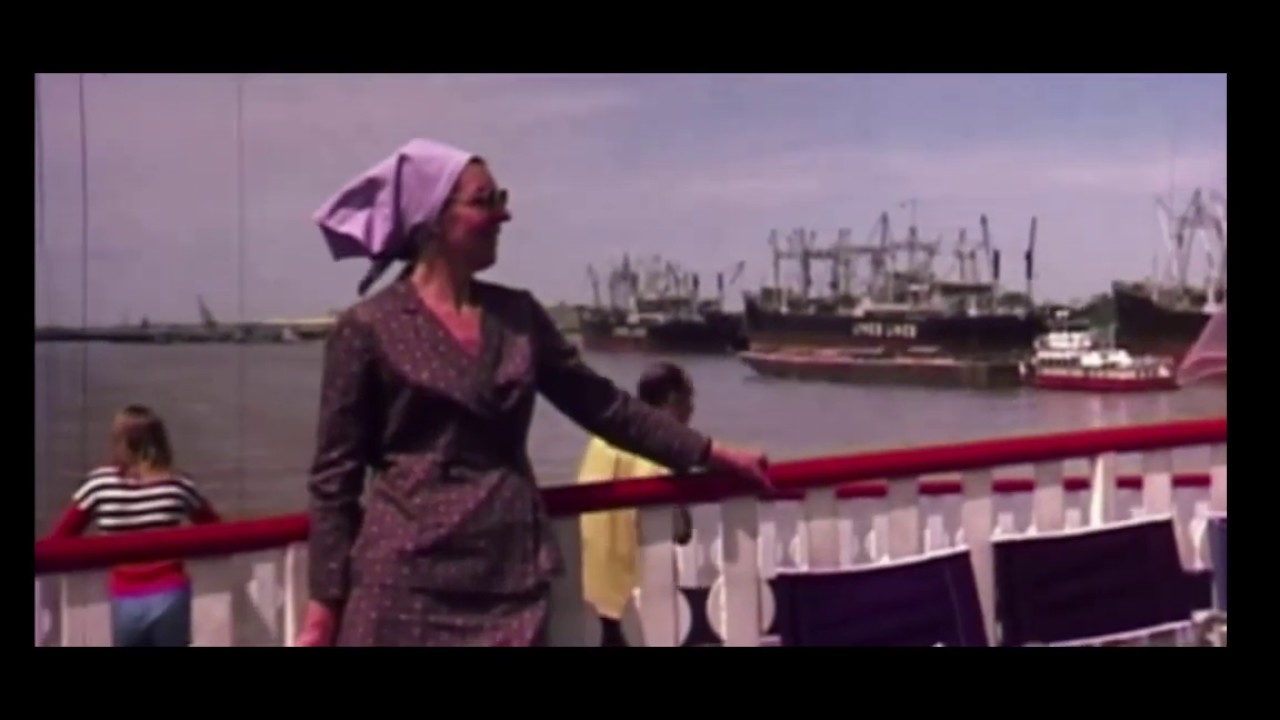 lana del rey - looking for america - YouTube