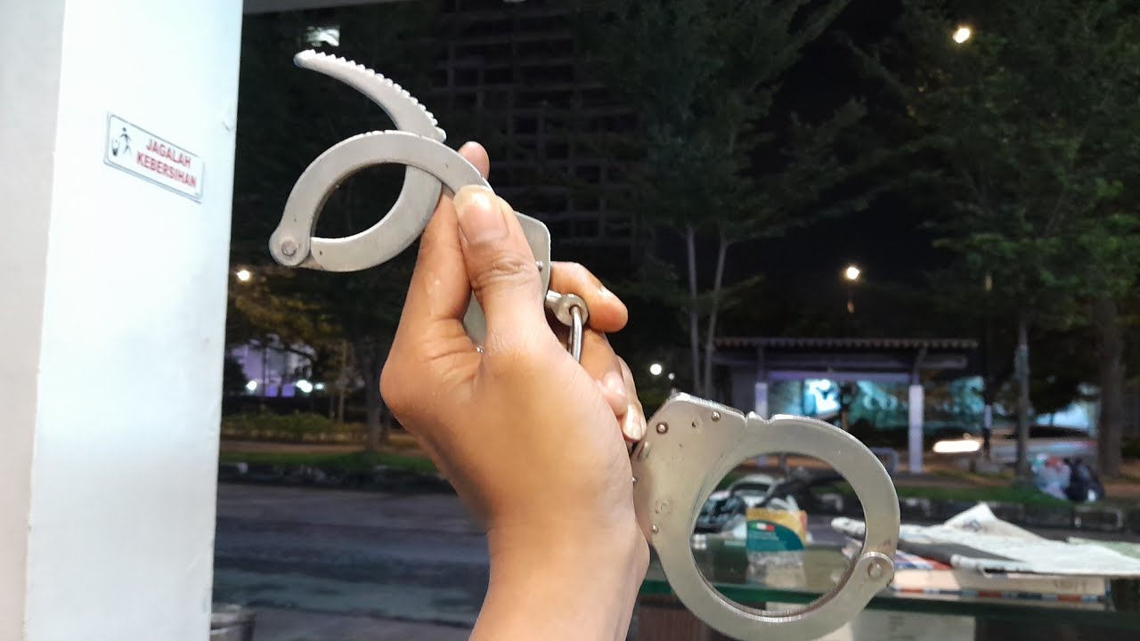 Pagi,pagi,pagi! Bekalan Borgol Satpam - YouTube