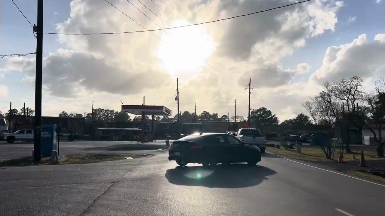 UP 8690 Leads Manifest Magnolia,Tx - YouTube