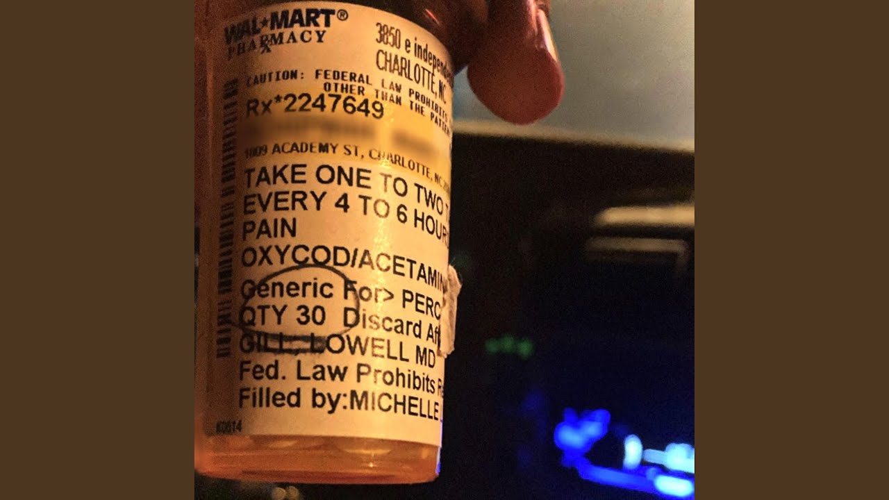 White M30's (feat. k4ize) - YouTube