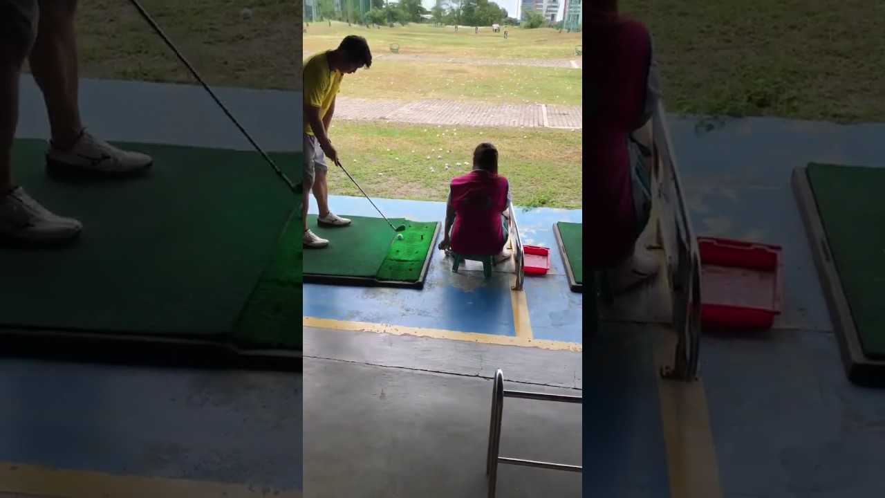 'Tee Girls' at Driving Range - YouTube
