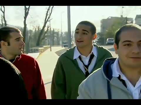 arka sıradakiler Ali'nin aşk şiiri.