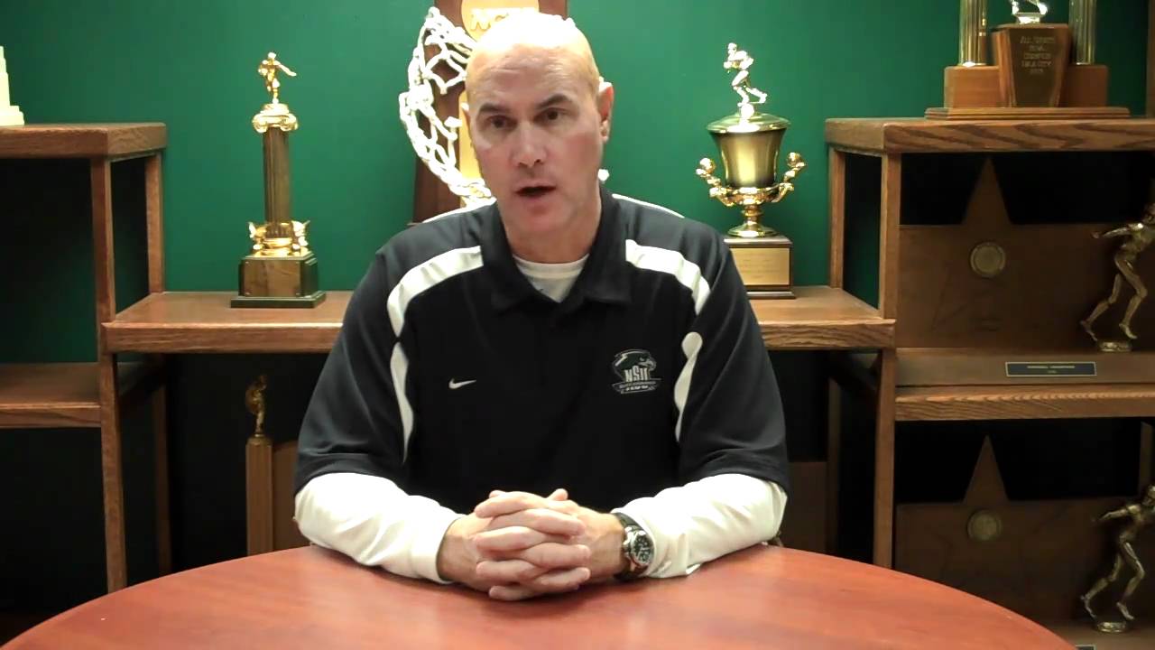 Riverhawk Week: Larry Gipson - YouTube