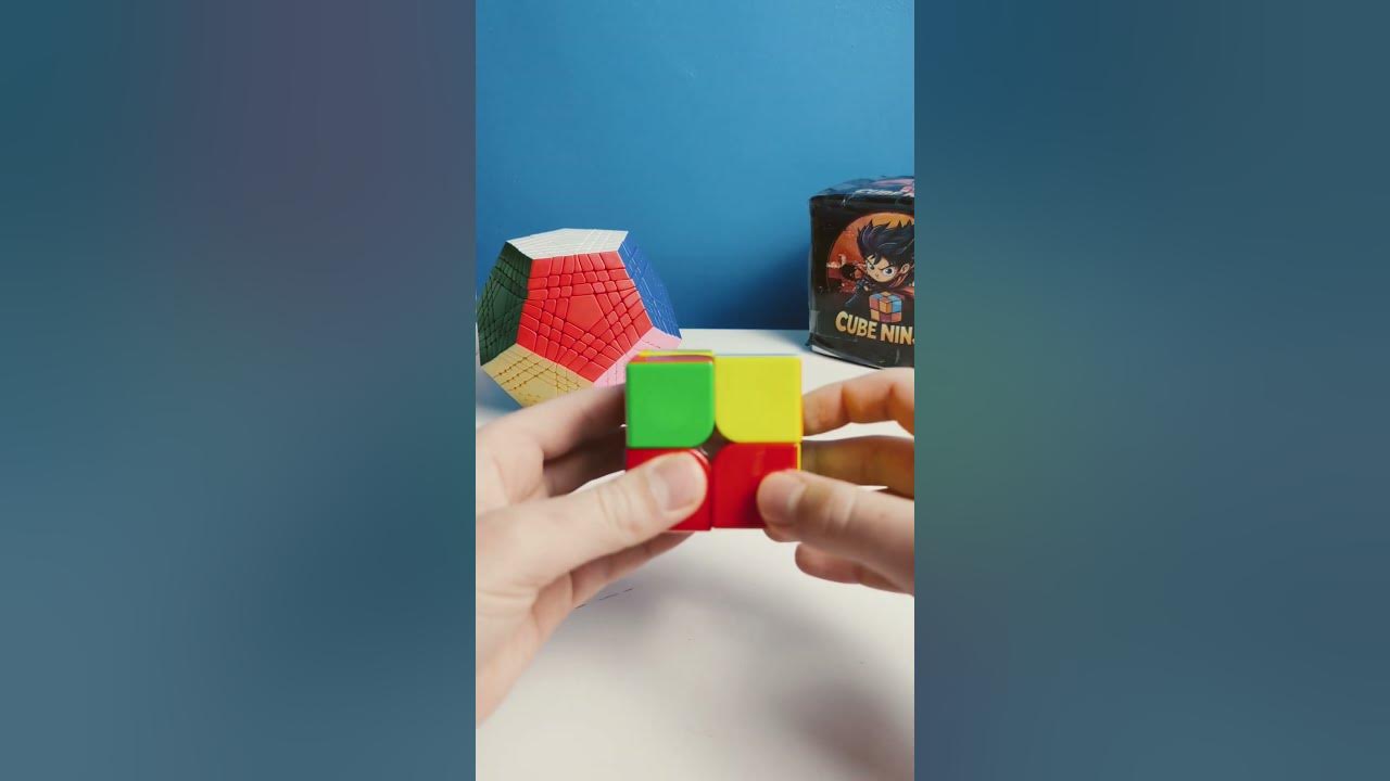 Loop #rubikscube #loop #cubing #notaloop #cube #satisfyingloop #rubiks #looping #rubik # ...