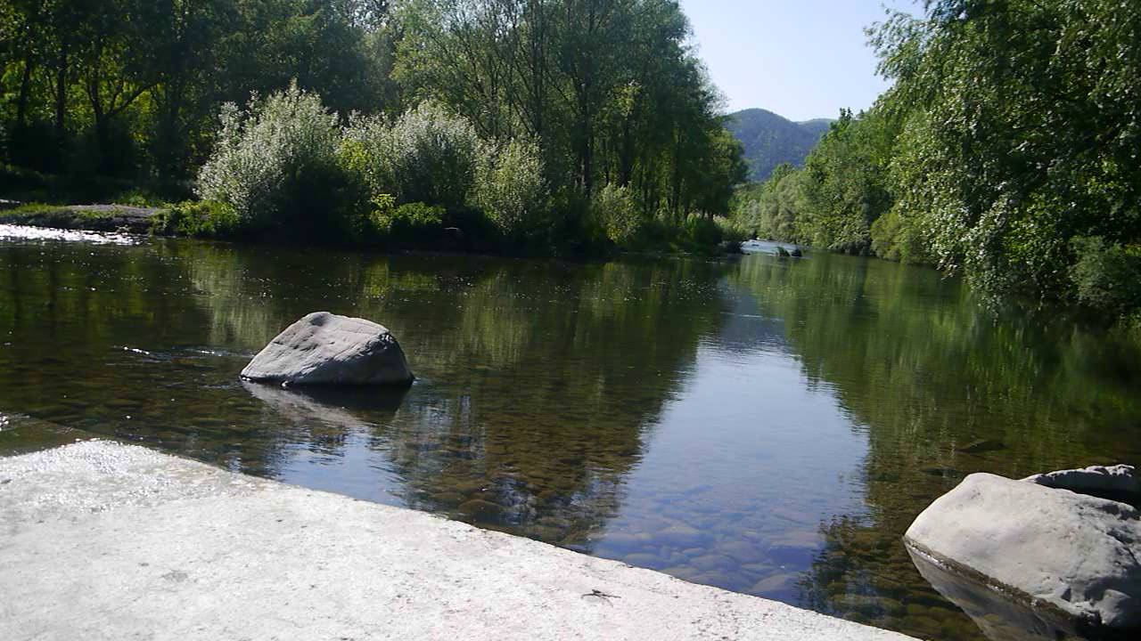 el rio Ter - YouTube