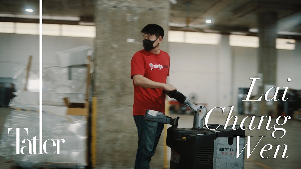 Ninja Van CEO Lai Chang Wen and his Samsung Galaxy Z Fold2 - YouTube