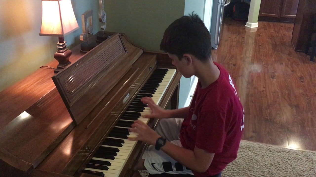 Linus & Lucy (Peanuts Theme) [PIANO COVER] - YouTube