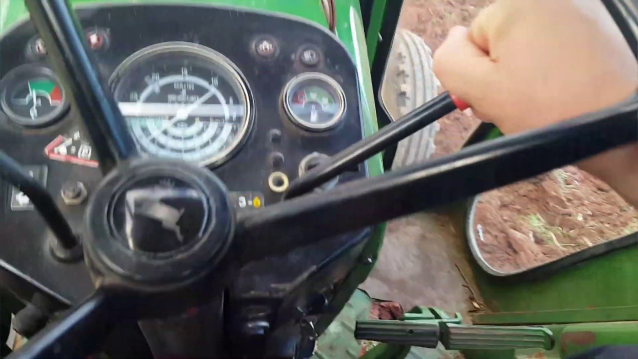 La Nulera - Volteando la tierra con la charuga giratoria. - YouTube