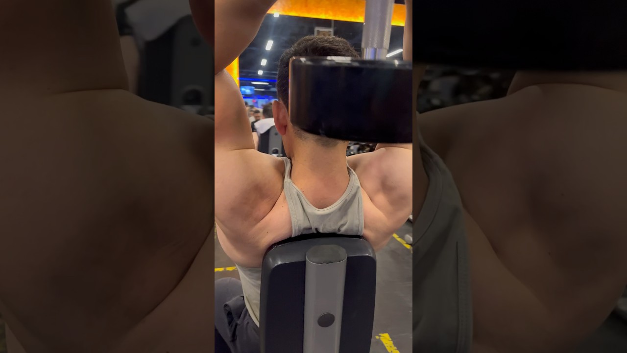 Tríceps copa 2 manos 💪🏼 activación muy efectiva 🔥Serie 4x15,15,12,10 ...