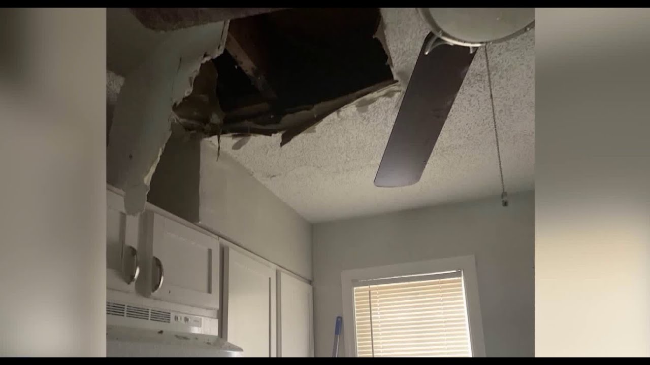 Infant Hit by Falling Debris When Ceiling Caves in Apartment - YouTube