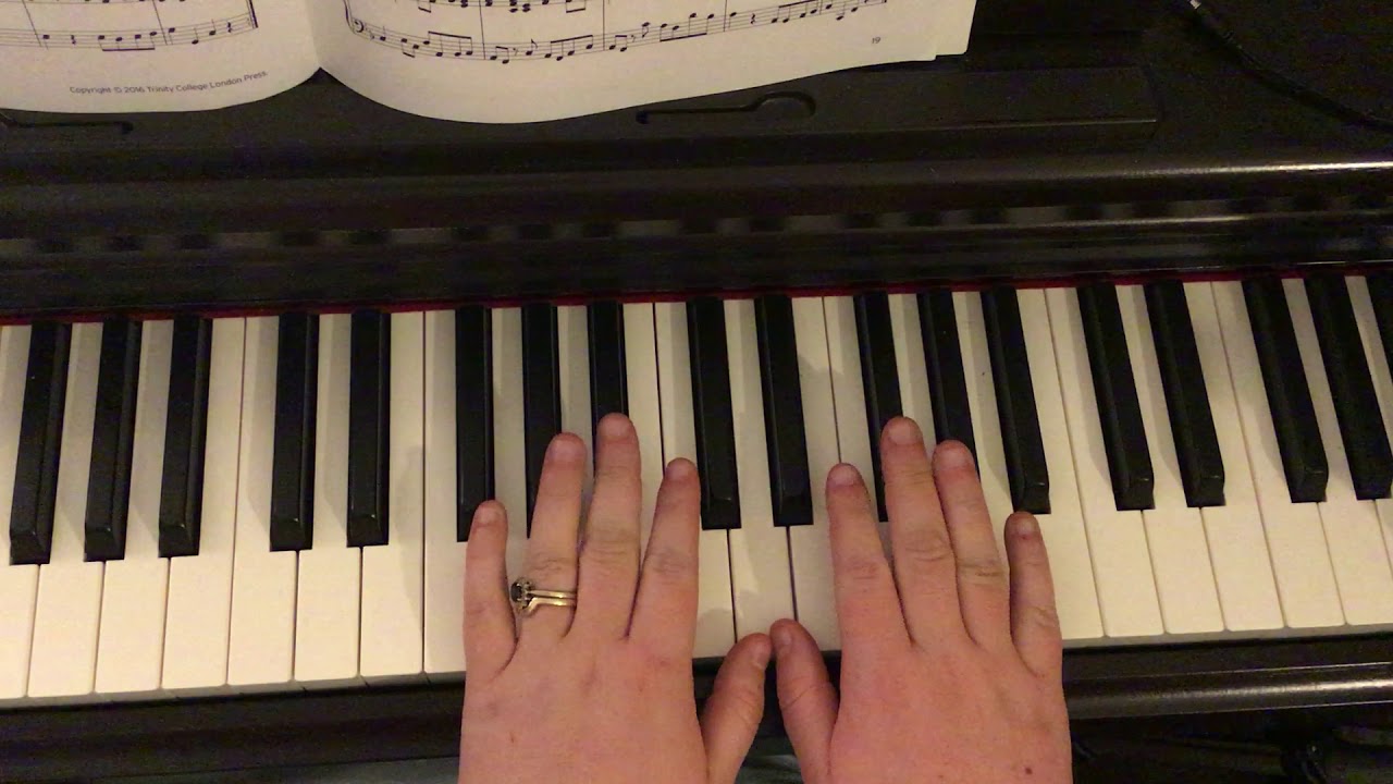 Trinity Piano Grade 1 Contrary Motion scales - YouTube