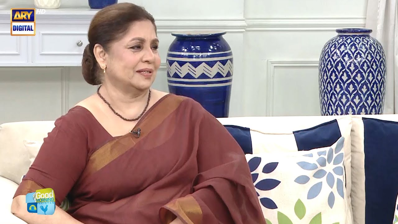 Zyada Fazool Kharch Kon? Sabiha Hashmi - YouTube