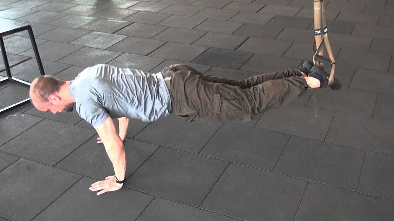 TRX Alternating Oblique Atomic Push-up - YouTube