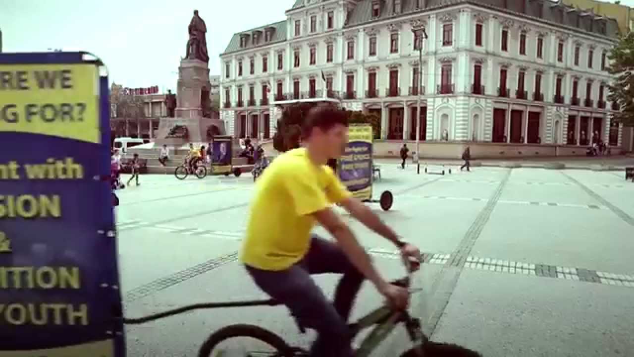 Free advertising with bicycle - YouTube