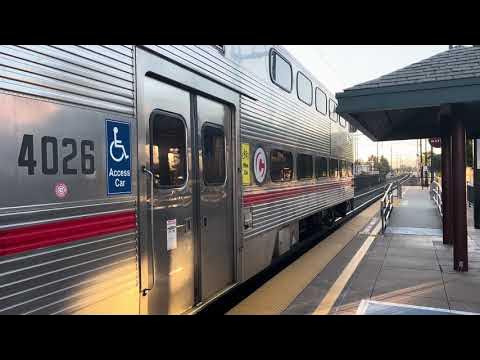 Caltrain Cab Car 4026 and F40PH-2CAT 916 "California" depart San Mateo Station - YouTube