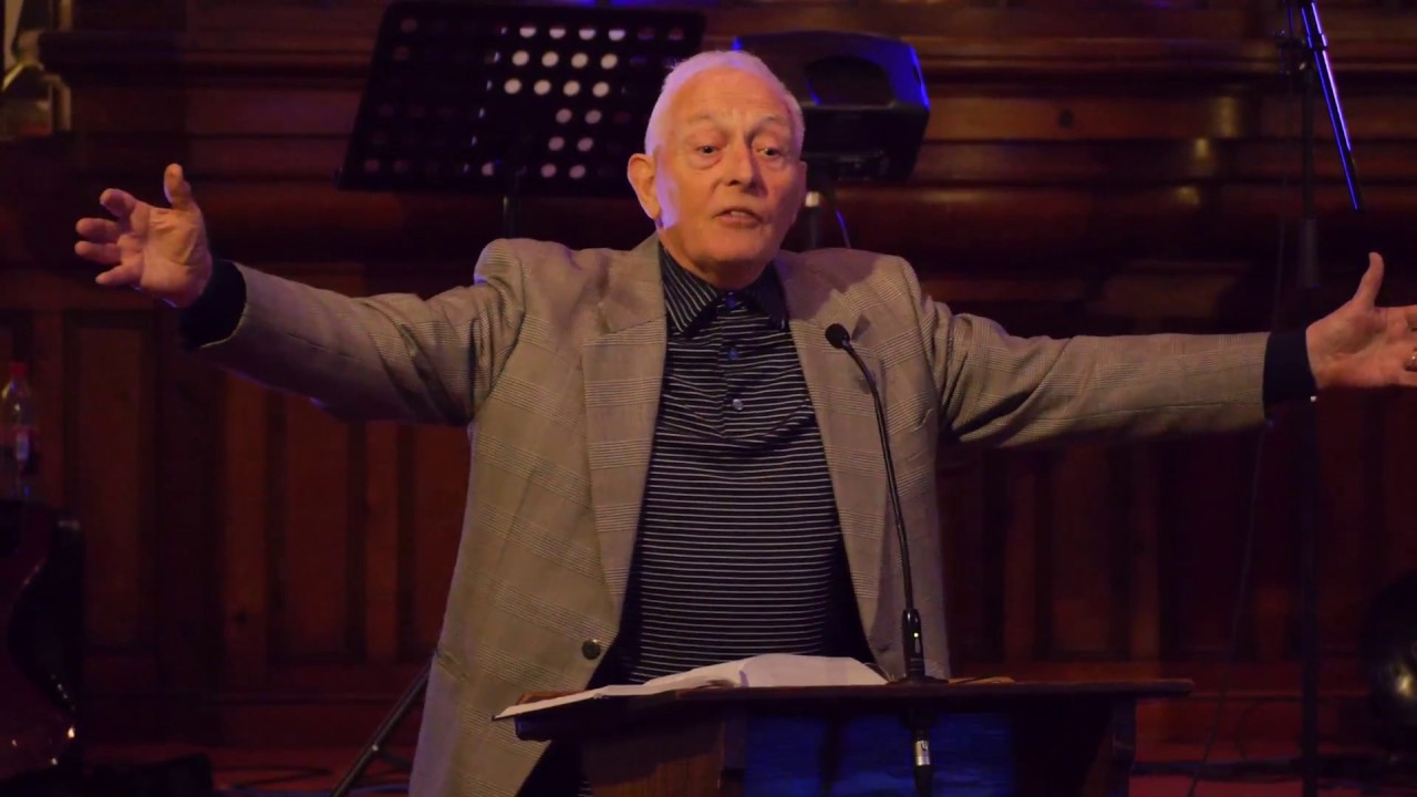 17-03-2017 Patrick McElligott: Blessed are the poor in spirit - YouTube