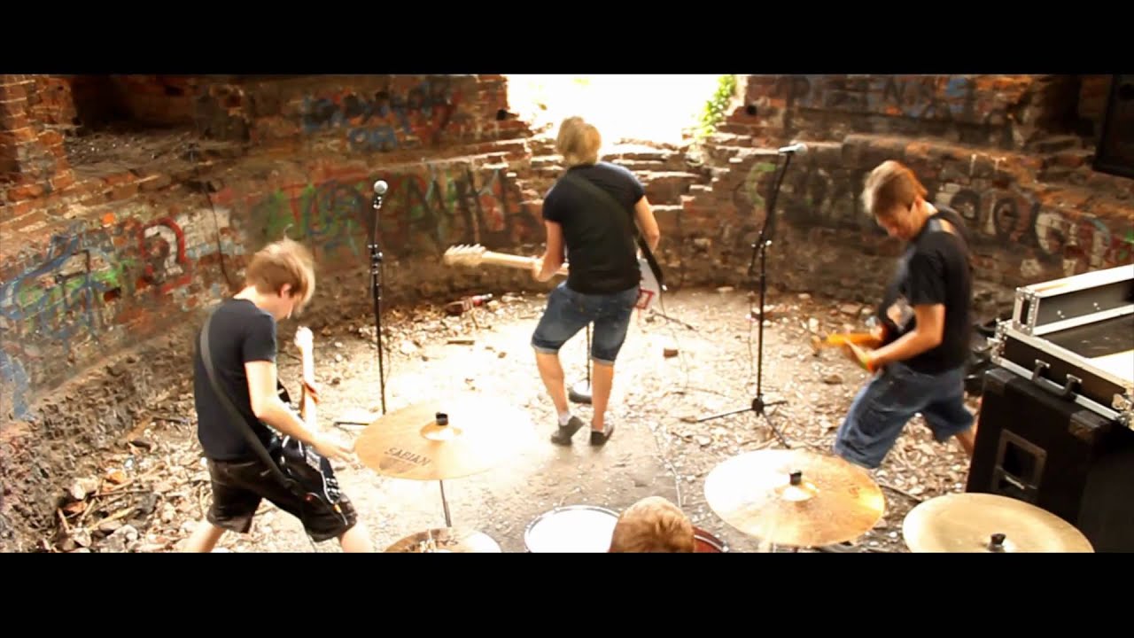 The Startover - 'Worst Case Scenario' [OFFICIAL MUSIC VIDEO] - YouTube