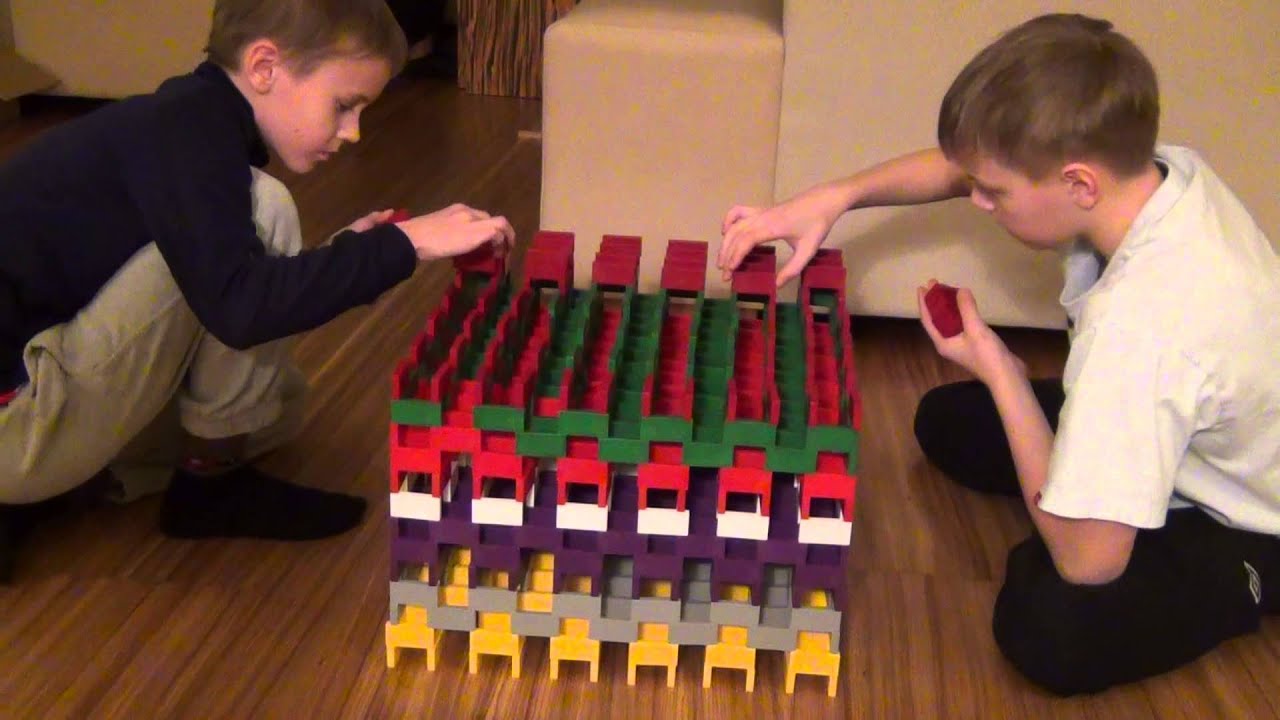 biggest domino cube build - YouTube