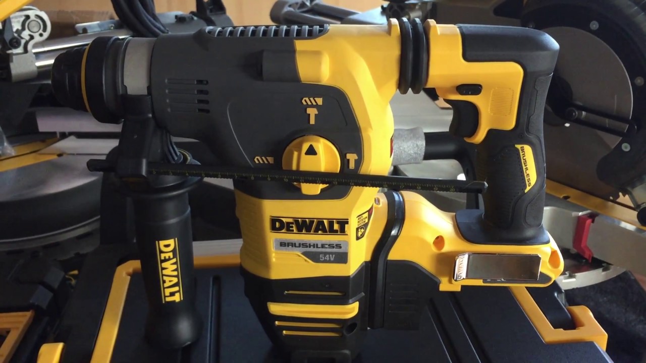 DeWalt DCH333 - DeWALT SDS plus - DeWALT www.ptnaradie.sk - YouTube