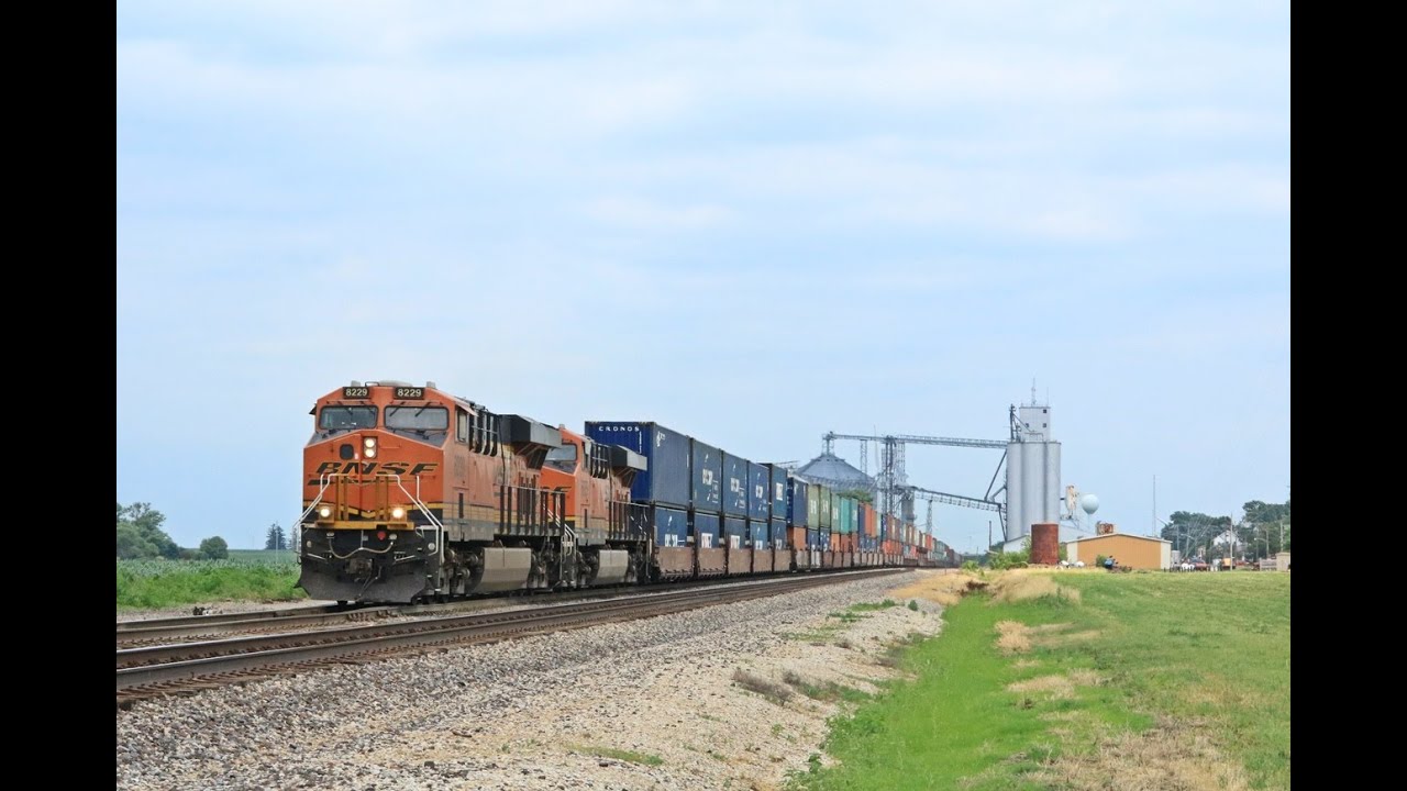 BNSF 8229 Ransom,IL 6/20/16 - YouTube