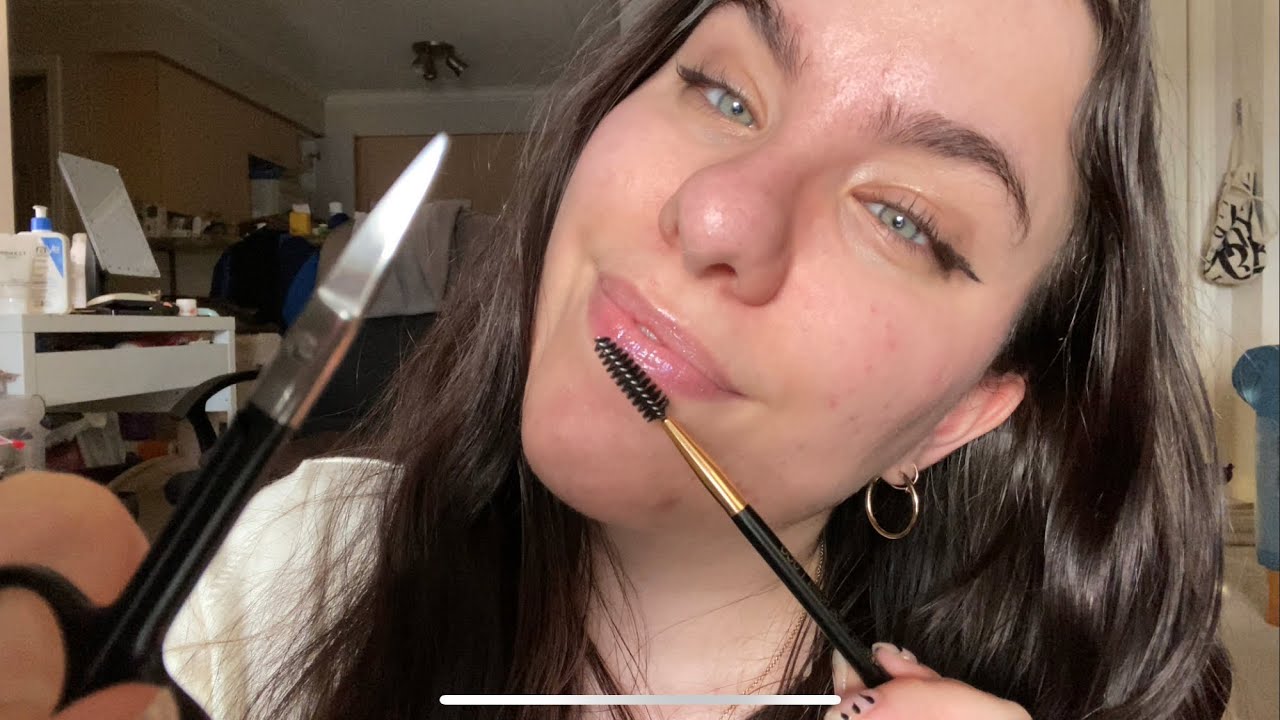 ASMR Eyebrow Plucking and Tweezing Spa Roleplay - YouTube